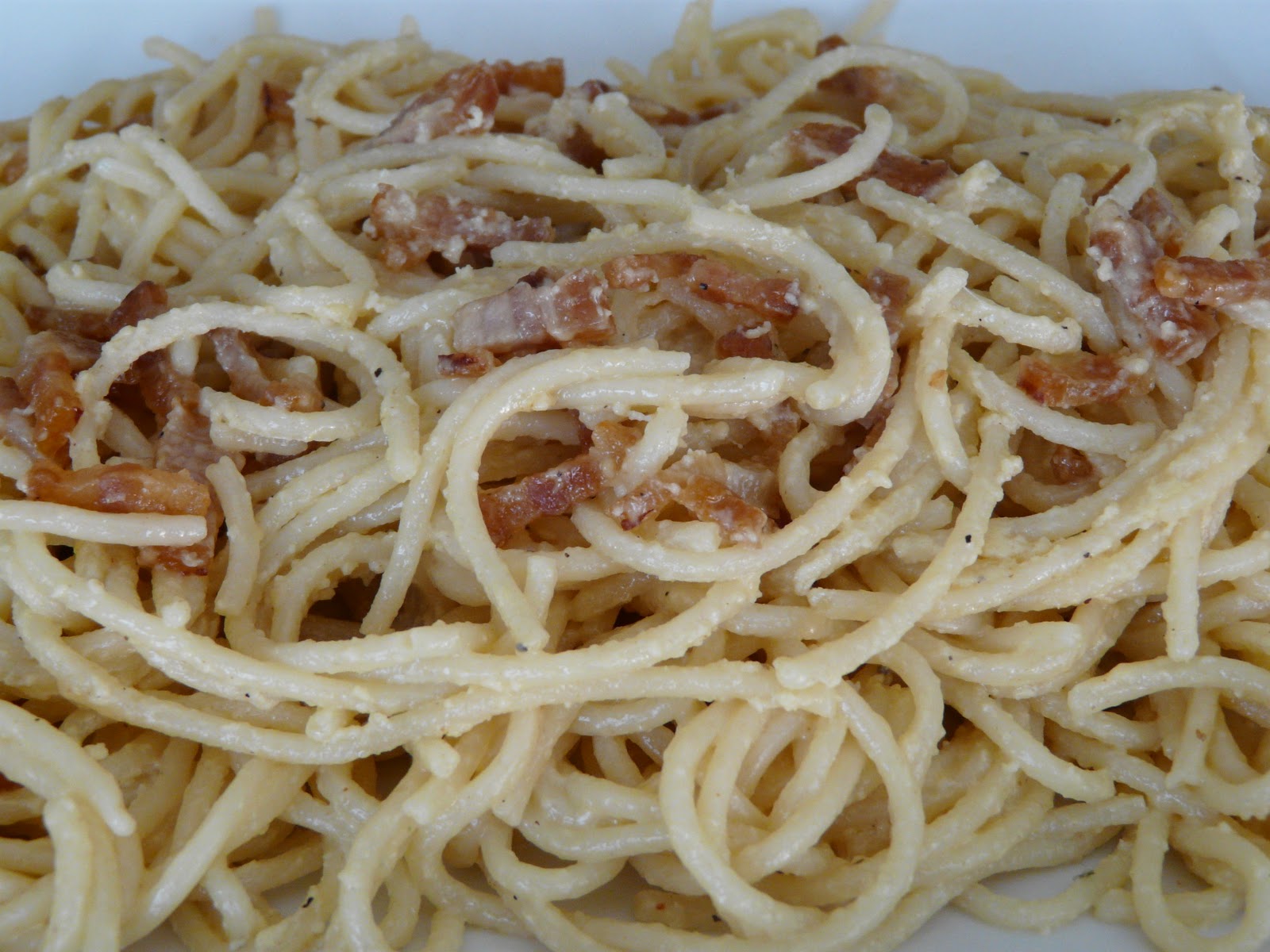 Mmmmm... Me gusta comer: SPAGHETTI A LA CARDINALE