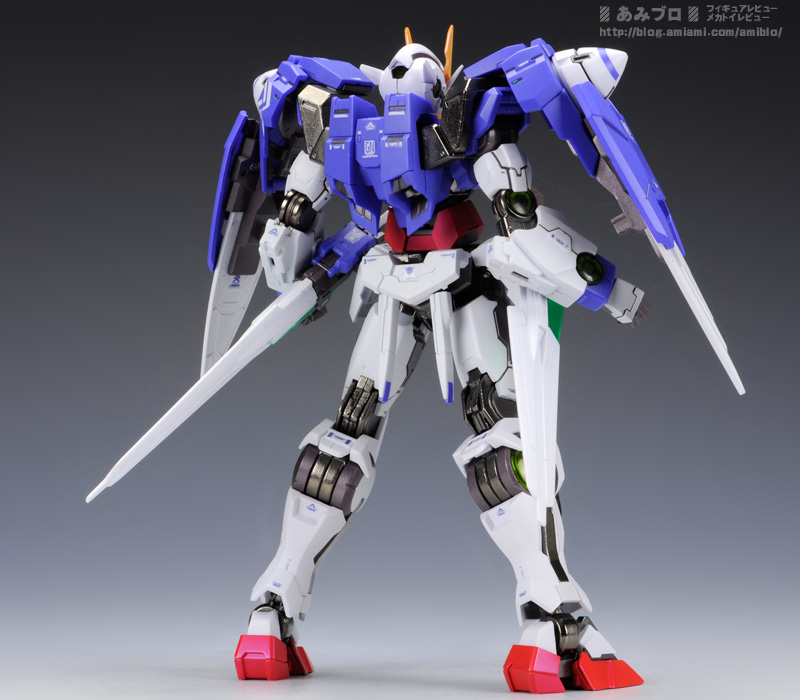 Tamashii Webshop exclusive: Metal Build 1/100 00 Raiser Marking ver.
