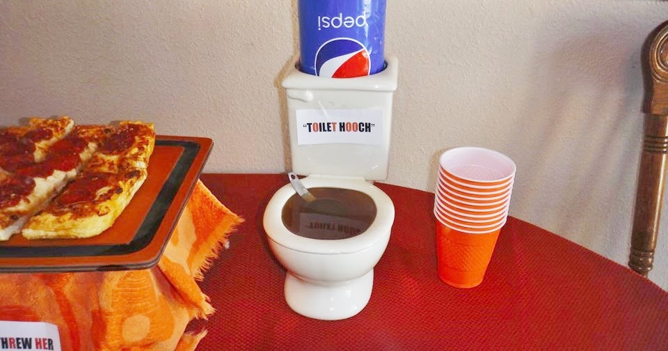 That Sexy Dish!: Toilet Hooch - OITNB Libation