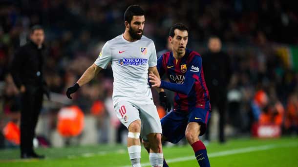Burn Turan: "I See to the Barça by television and admire to Iniesta"