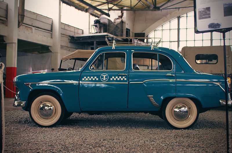 communist cars: Antique Car Museum