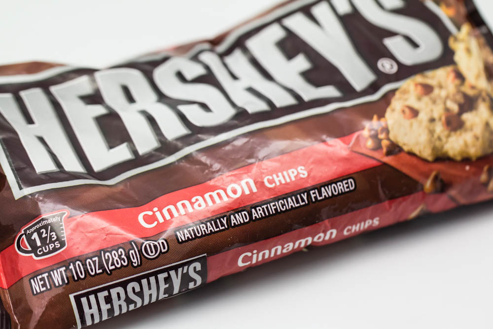 Oatmeal-Cinnamon Chips Cookies