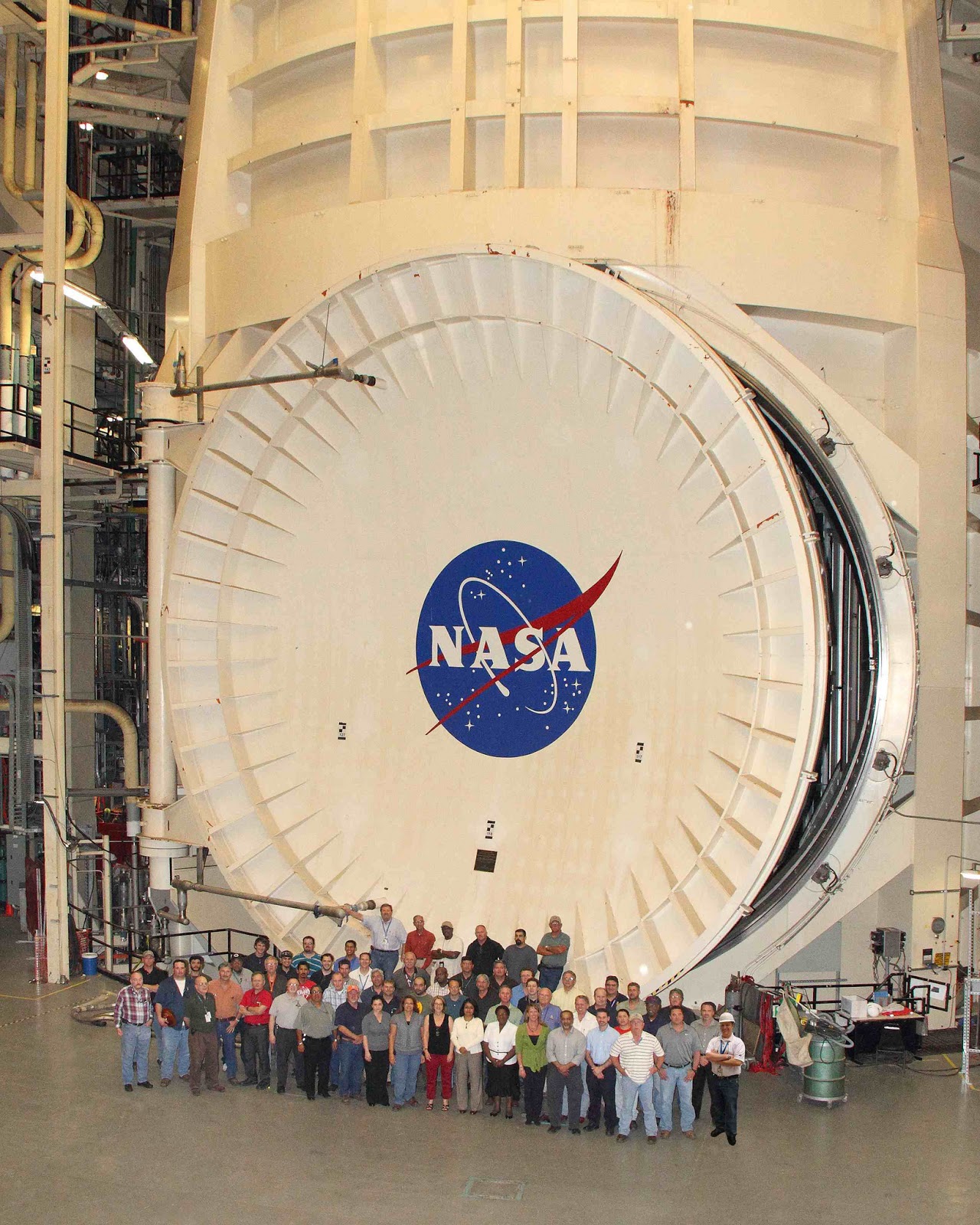 SPACE RELICS: La Vacuum Chamber A du Johnson Space Center de la NASA à ...