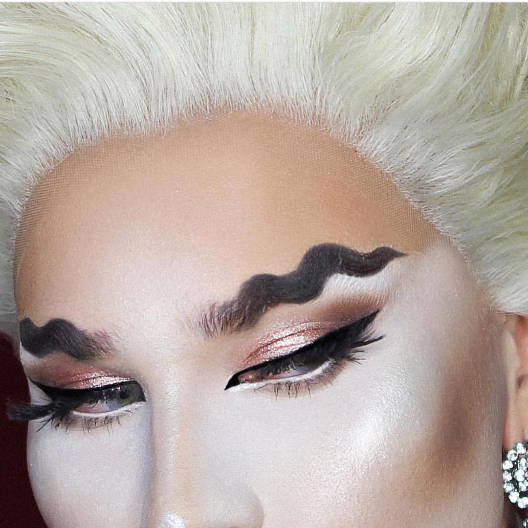 Weird Squiggle Eyebrow Trend Takes Over Instagram | Latest Fashion Corner