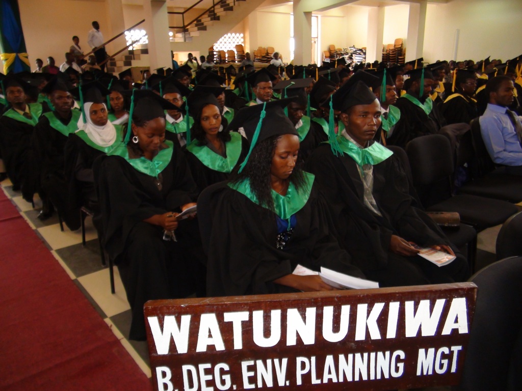 INDABA AFRICA: MAHAFALI YA 25 CHUO CHA MIPANGO DODOMA