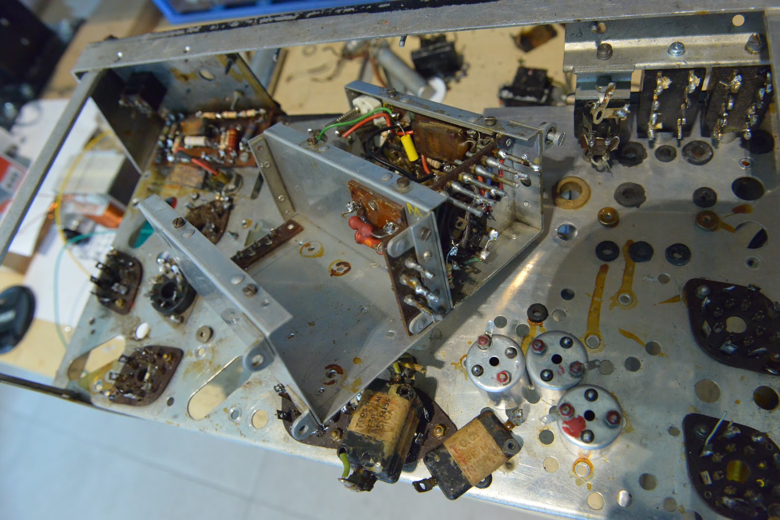 PD3WMZ - ON2WMZ: Rebuild Marconi R1155