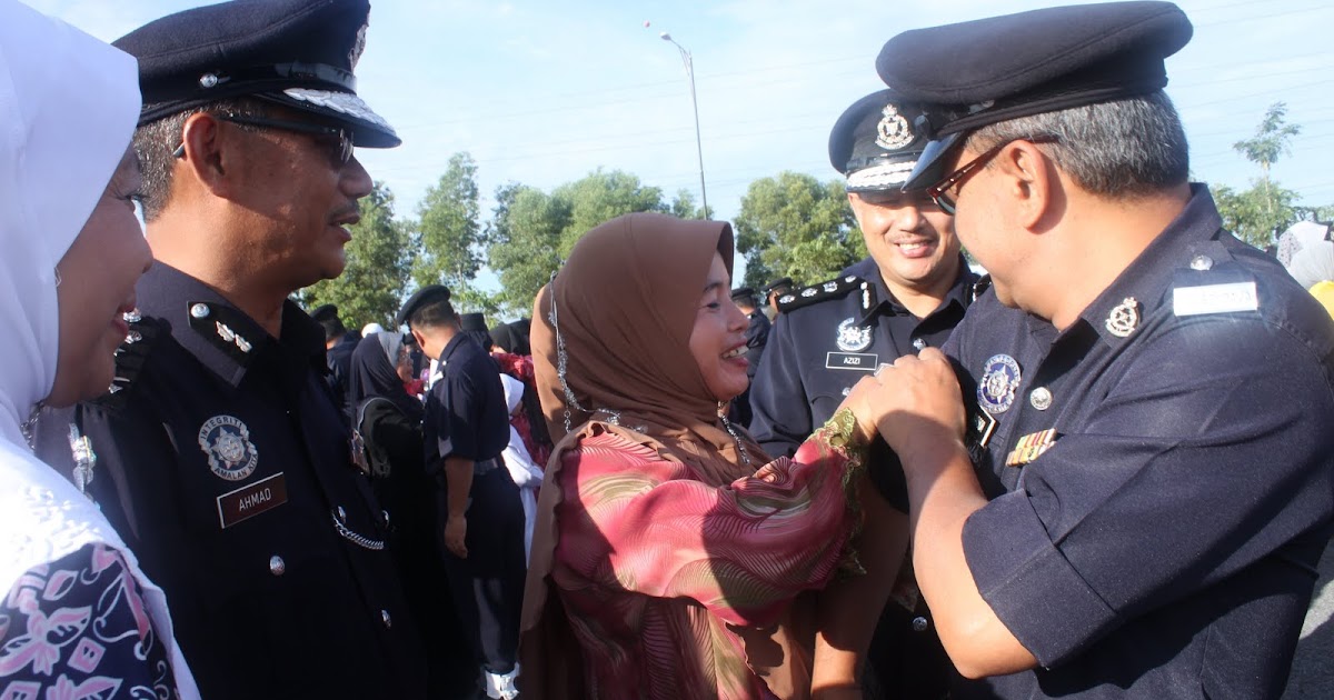 esiar pdrm kenaikan pangkat - Eric Henderson