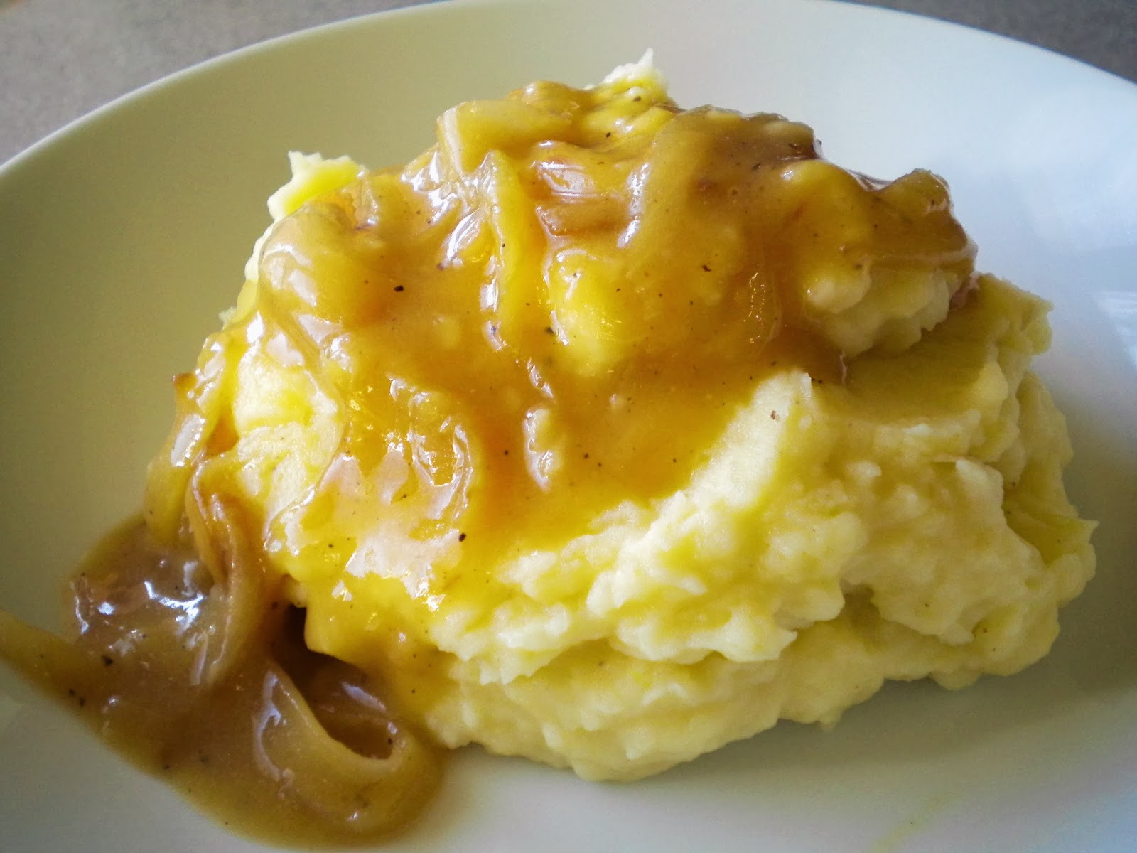 In My Kitchen: Apple Mashed Potatoes with Caramelized Onion Cider Gravy