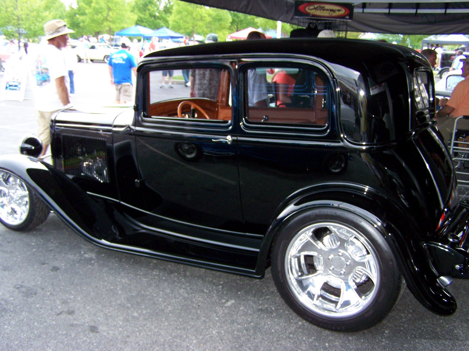 All About Cars: Bobby Alloway 32 Vicky Custom