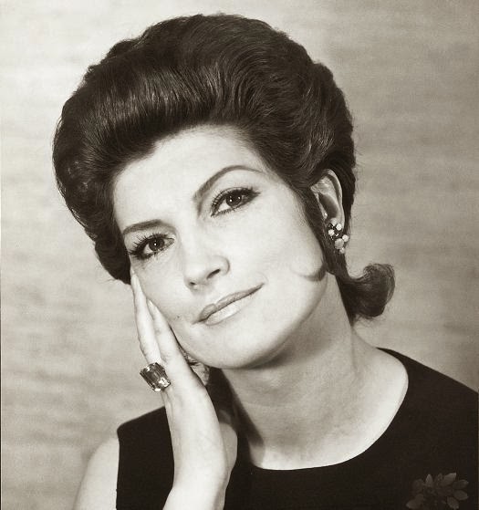 OPERA DIVAS: Mady Mesplé