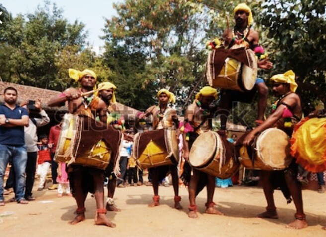 Dollu kunitha- Karnataka famous dance