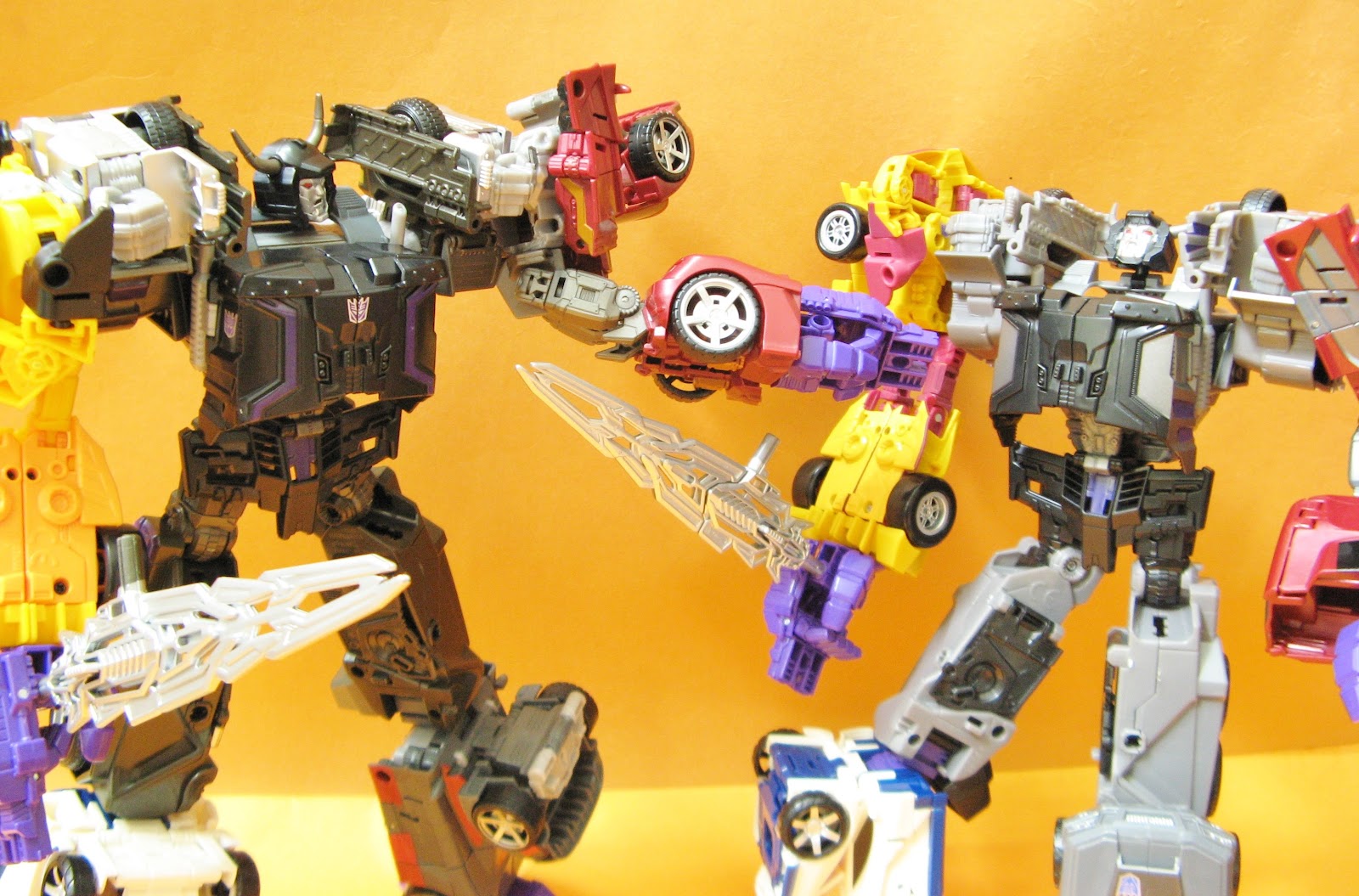 Transformers Unite Warriors UW-02 Decepticon Stunticons MENASOR IDW變形金剛 ...