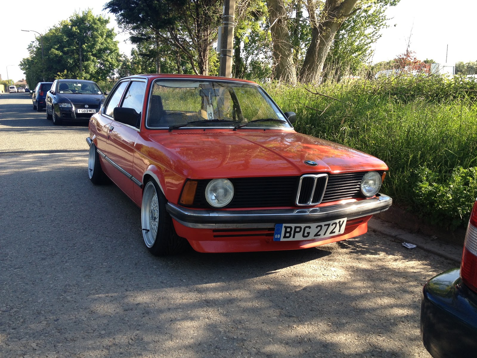 Beemer Lab: E21 316: Stance looking rather complete...