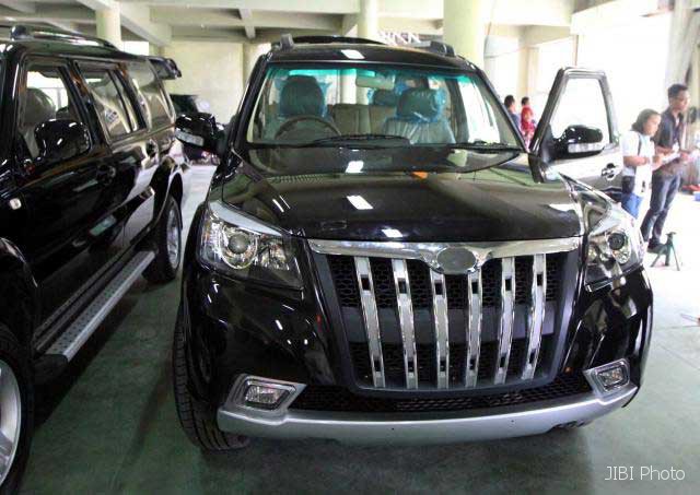 Auto Latest: 2012 Esemka Made Indonesia Student