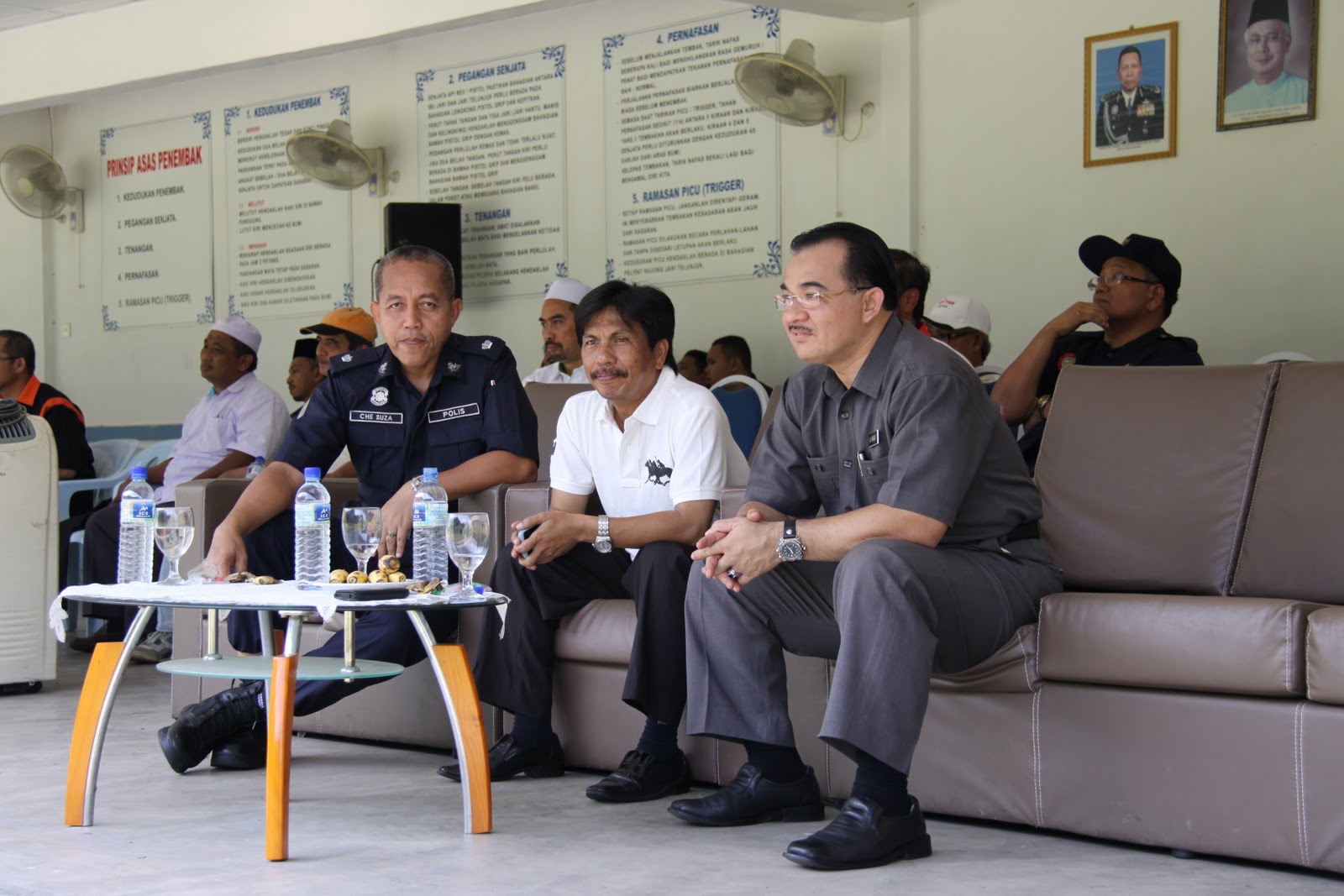 IPD Jasin: ACARA LATIHAN MENEMBAK BERSAMA KETUA-KETUA JABATAN DAERAH ...