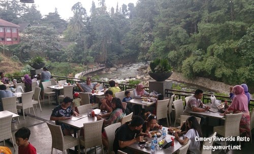 Kuliner Bogor - Cimory Riverside Resto