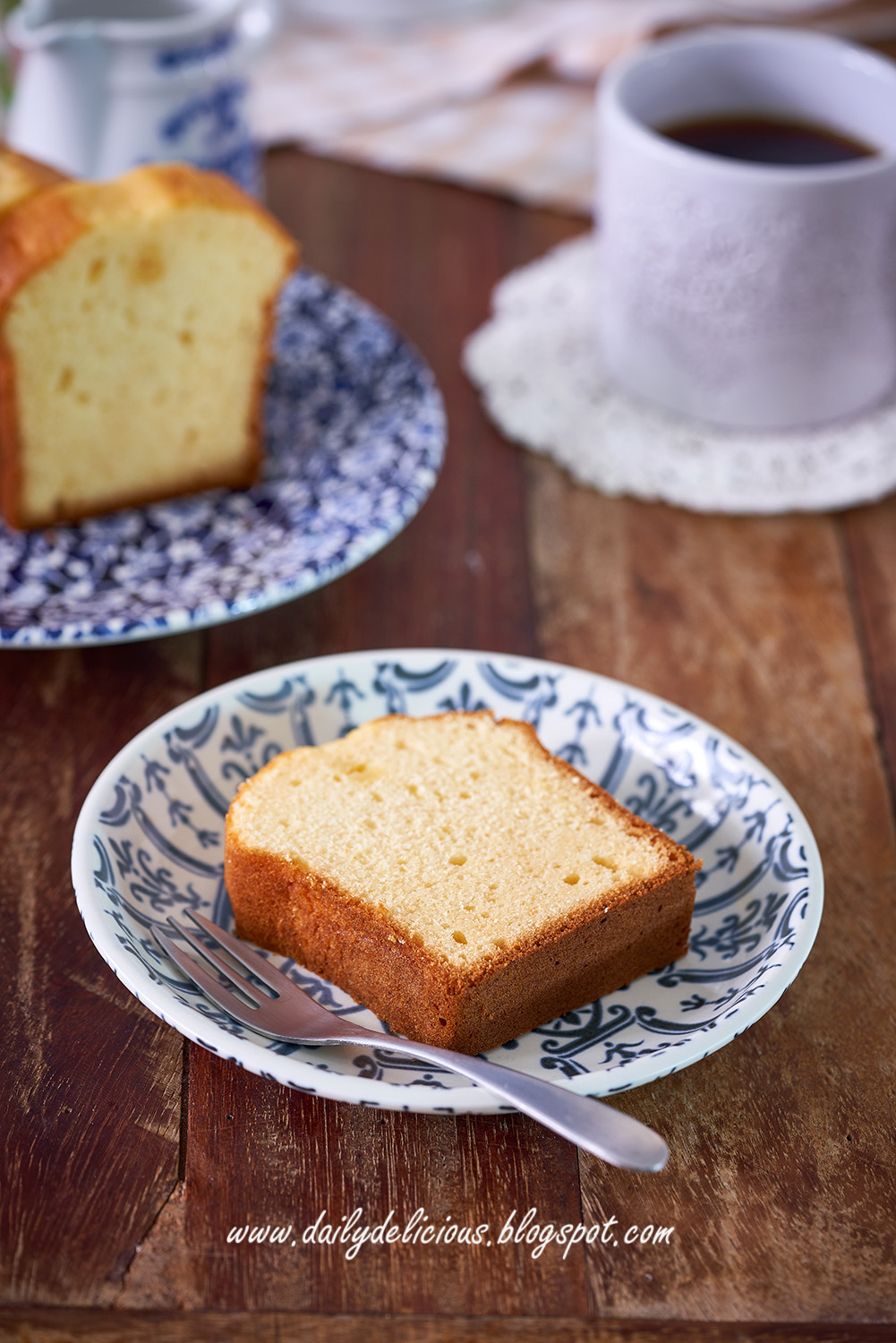 dailydelicious: Vanilla Rum Pound Cake