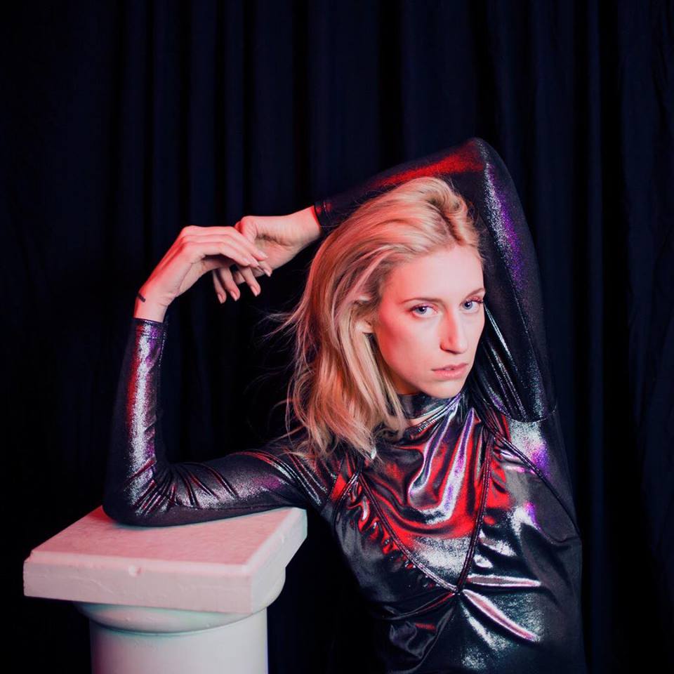 Maiah Manser sorprende en Kexp | J-musind