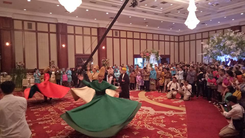 PONDOK RUMI (TARIAN SUFI RUMI WHIRLING DERVISH): Rumi Sufi Wedding Dance at Dhanapala Ballroom ...