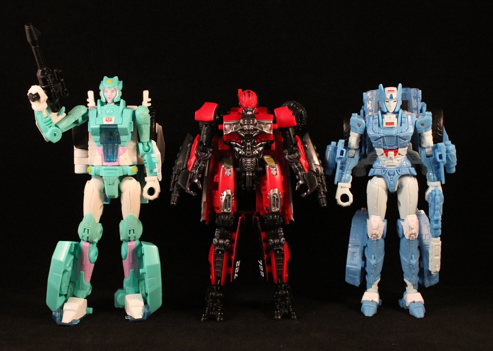 She's Fantastic: Transformers Studio Series - SHATTER!