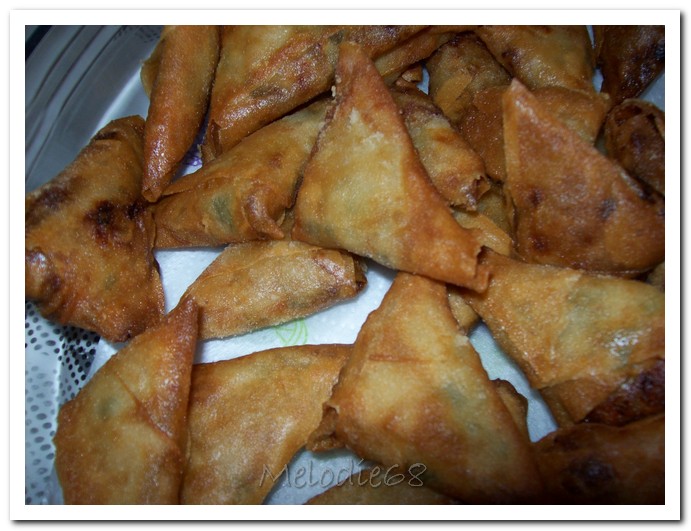 ♥ Les Gourmandises de Melodie68 ♥: Samoussa au thon de Melodie