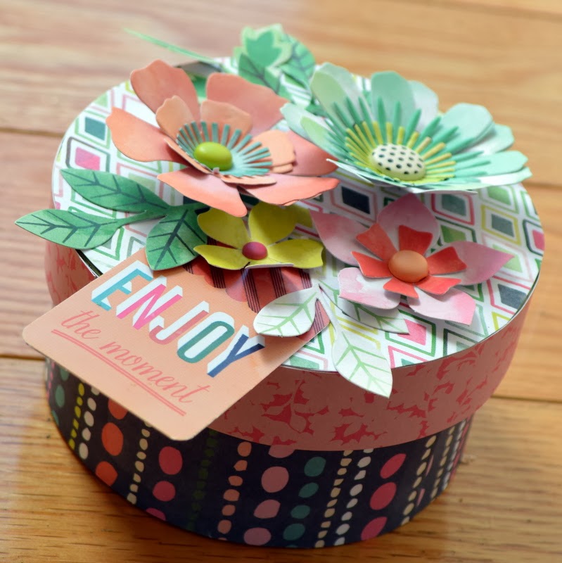 FotoBella: Basic Grey Fresh Cut Home Decor Box