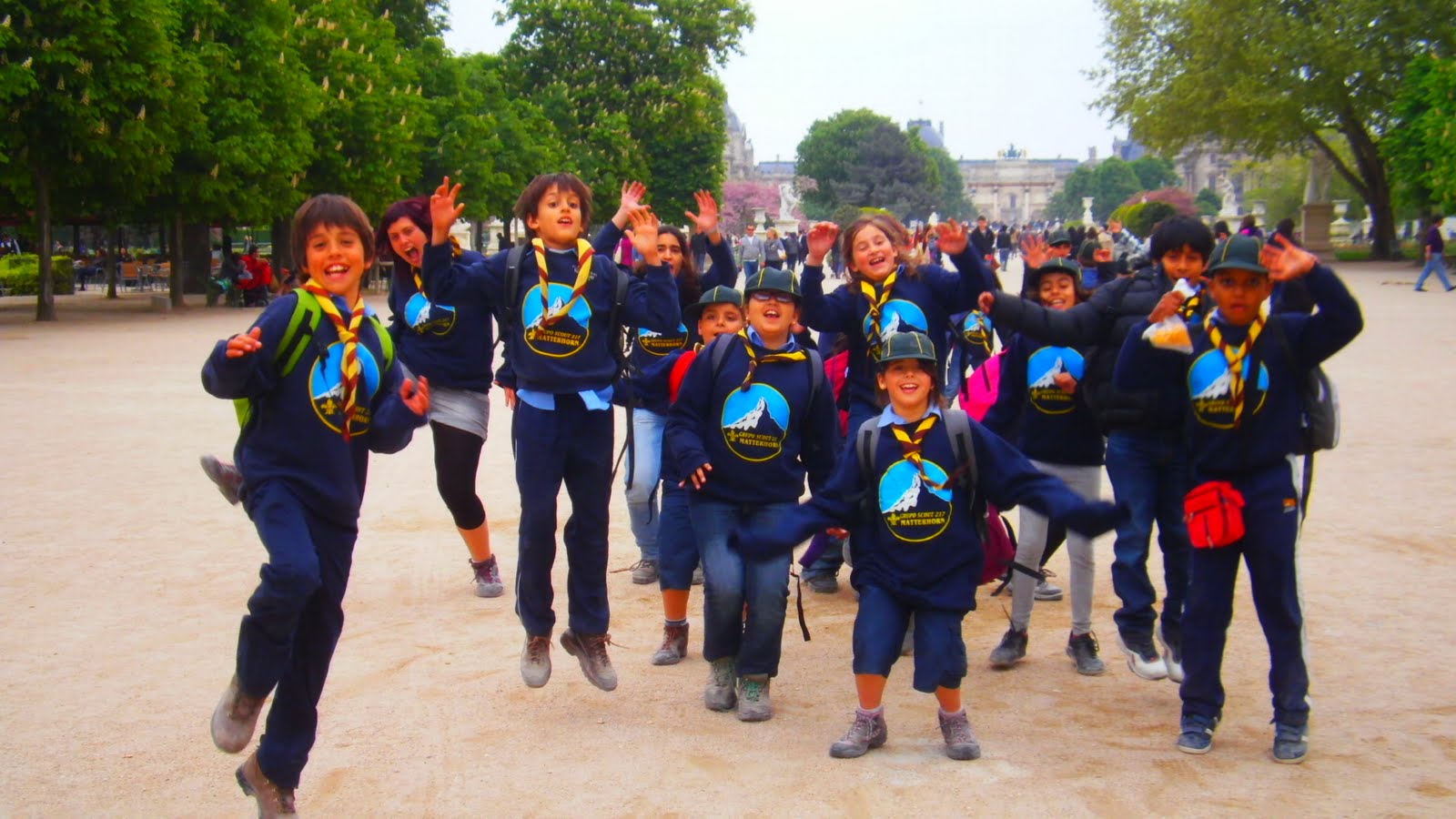 Manada Kiowa Grupo Scout 217 Matterhorn: abril 2011