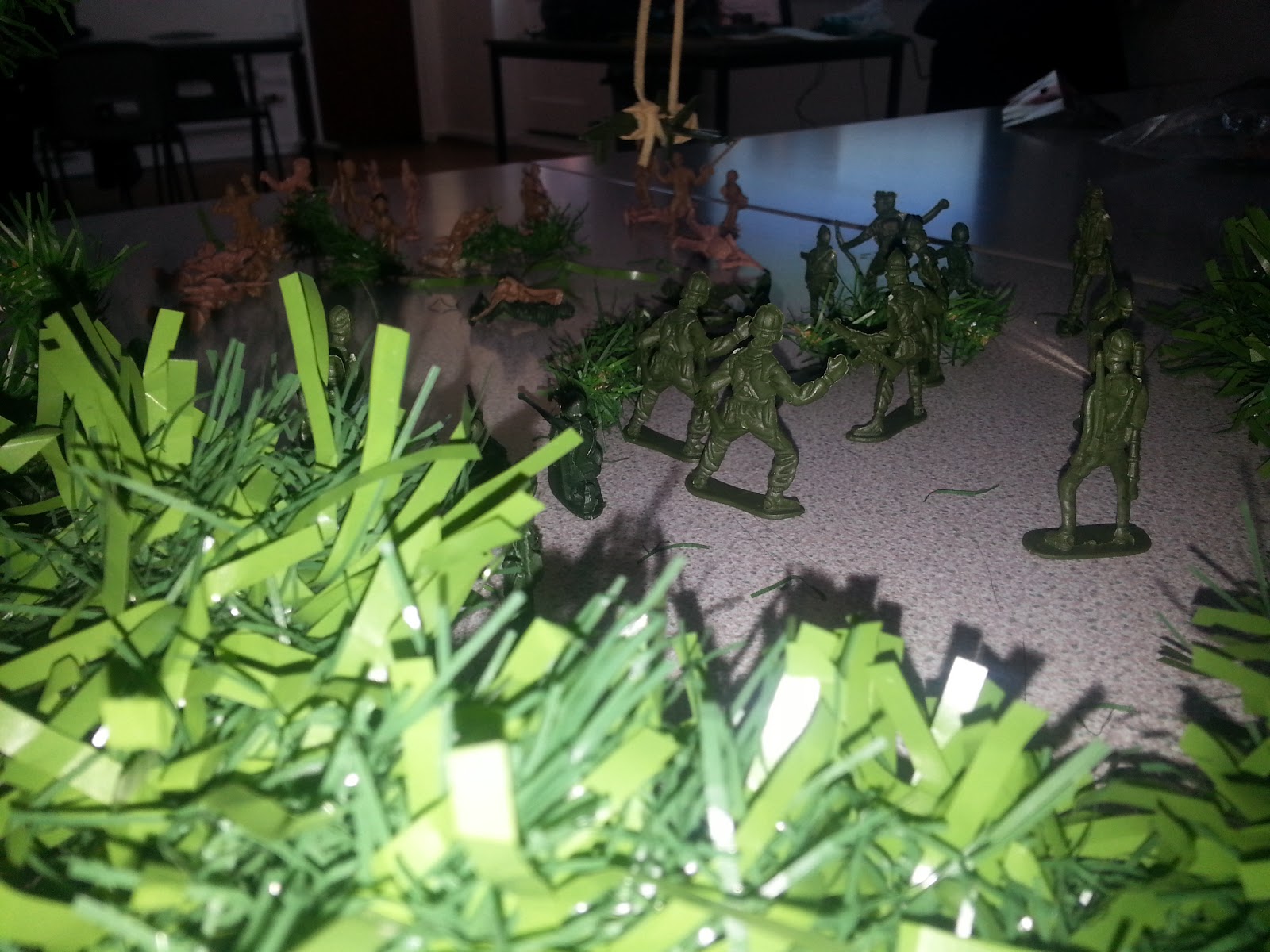 Livvy Film Studies : open and closed framing