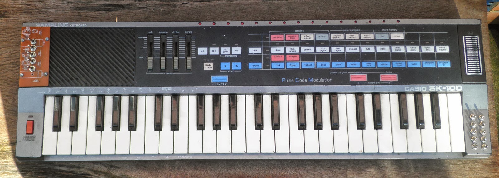 MATRIXSYNTH: Circuit Bent Casio SK-100 Demo