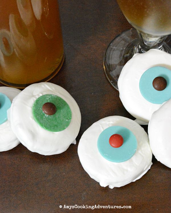 Eyeball Cookies #FoodnFlix