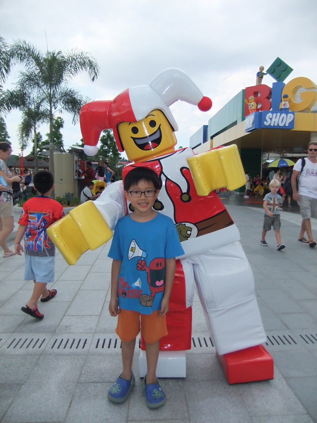 Prayers, Hugs & Diapers: Legoland Malaysia Trip