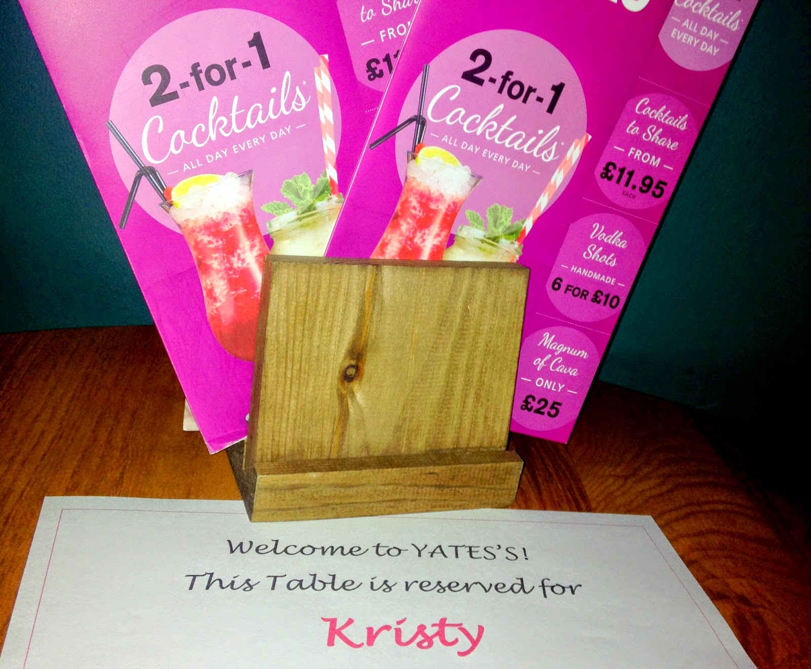 Yates Southampton new cocktails review. - The Violet Blonde