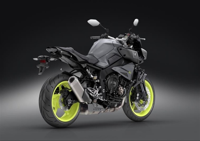 VOROMV Moto: Novedades 2016. Yamaha MT-10: la R-1 hace un desnudo ...