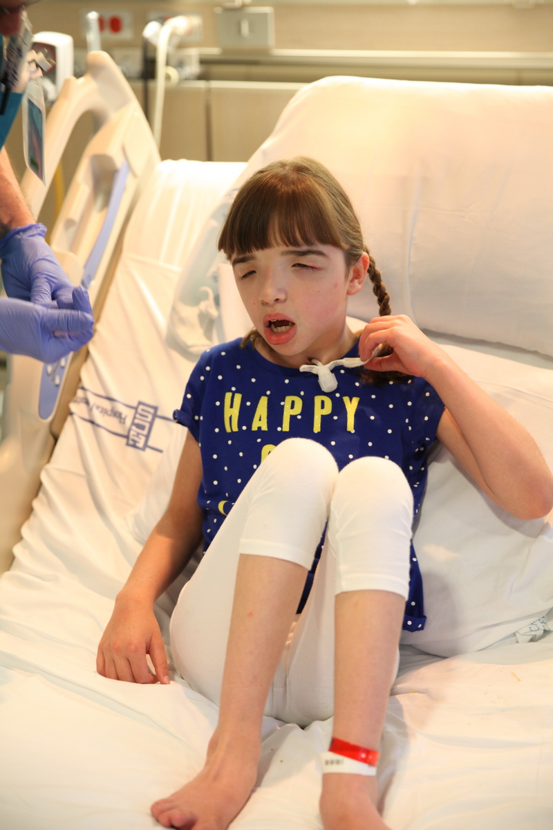 Ainsley Rae - Happy To Be Me: Decannulated!