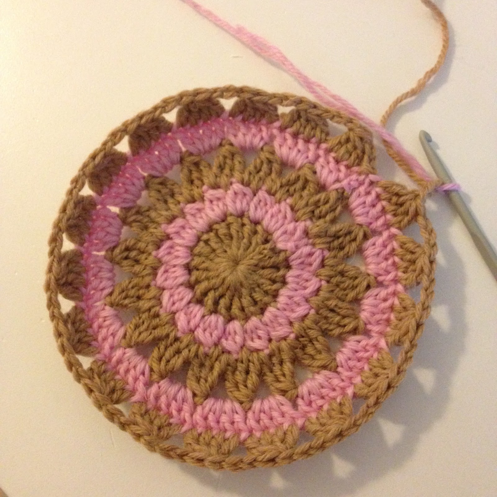 Neuleita väylän varrelta: "Suffeli" palatossut - ohje