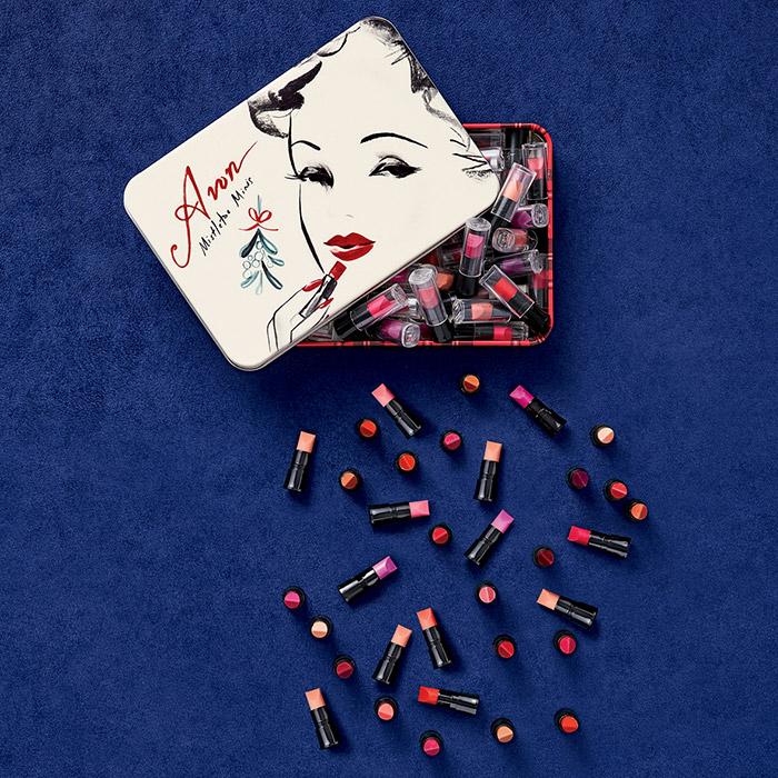 The New Avon Catalog: Unique Makeup Gifts In The Avon Catalog