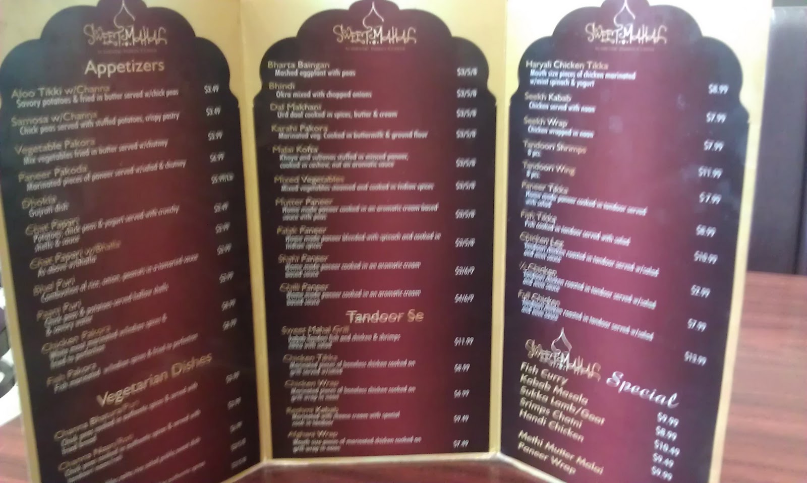 A Spoonful of Reviews: 1st Review: Sweet Mahal in Rexdale