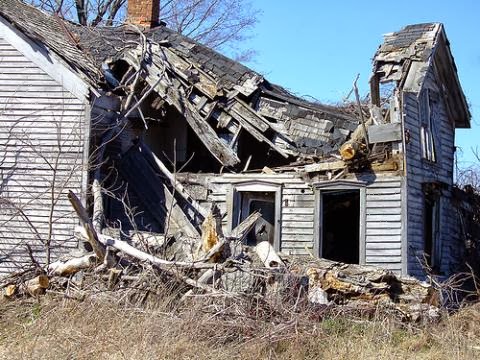 DO YOU MIND: She's a Homewrecker or Another Dark Corner of the Internet