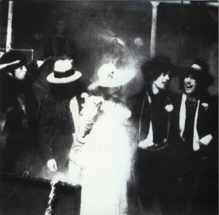 Aucun Achat Requis: Blonde et Idiote Bassesse Inoubliable*********Exile ...