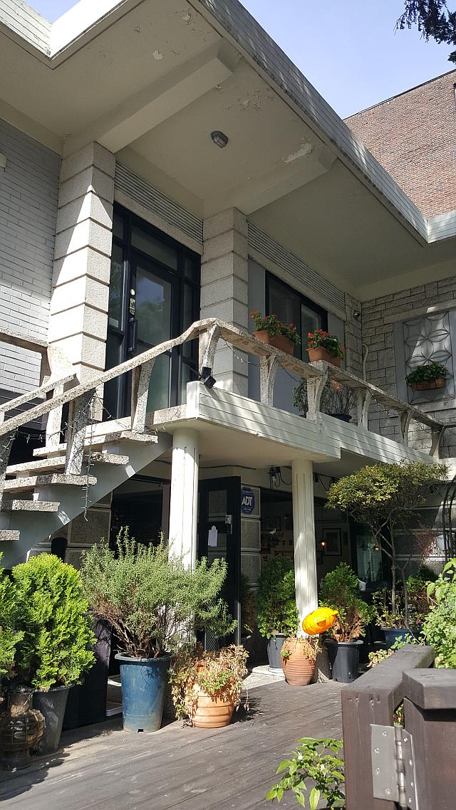 Purple Travel: South Korea 2017 - Seoul (Hongdae/Hapjeong)