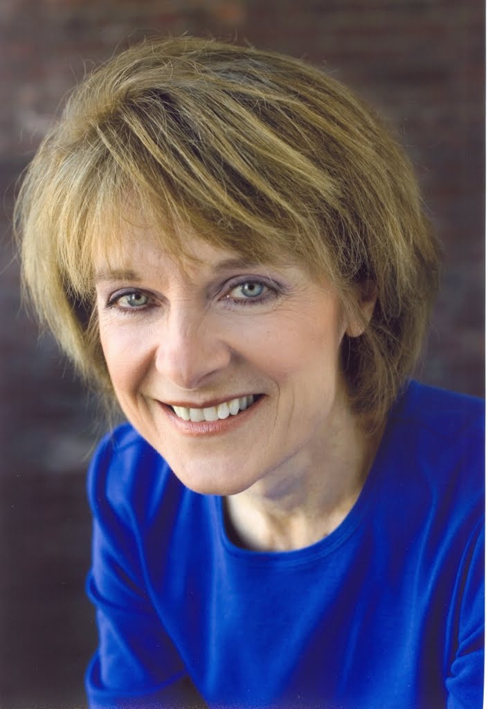 Brown Bag Lunch Program: Between the Covers: Fools for Love with ...