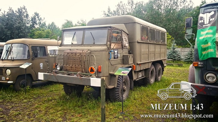 Album fotograficzny cz. 1 - Star 66/660, Star 266 - Muzeum 1:43