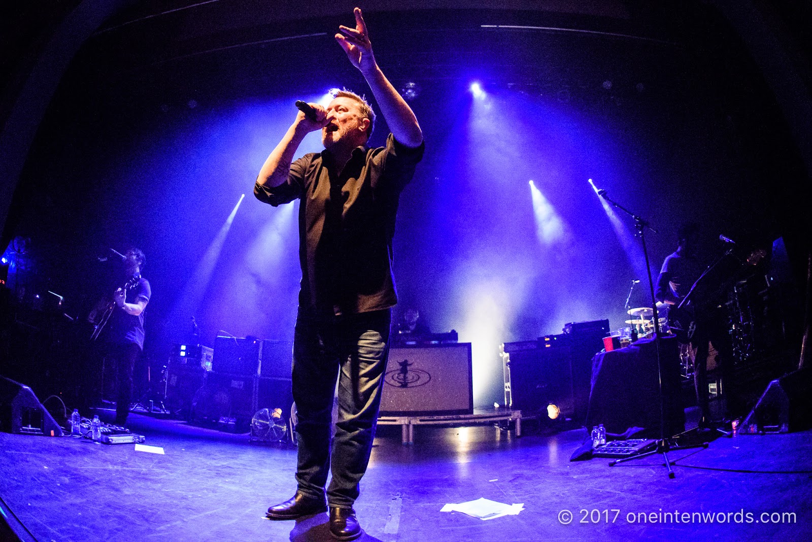 one in ten words: Elbow at The Danforth Music Hall - Concert Pictures