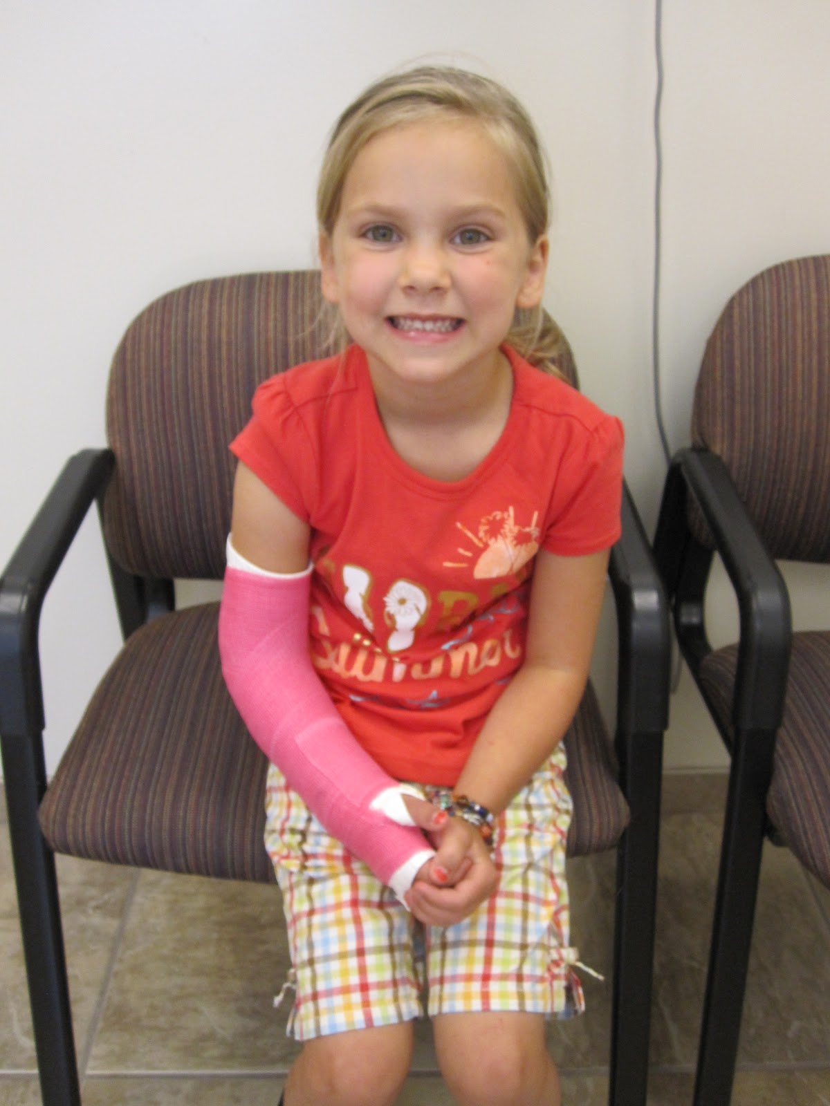 heart-2-hart: Our first broken bone