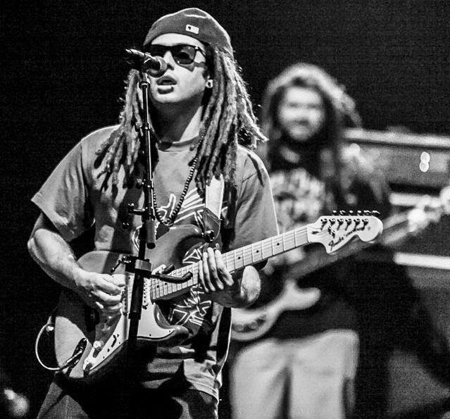 Reggaediscography: Gonzo releases new album "Red"