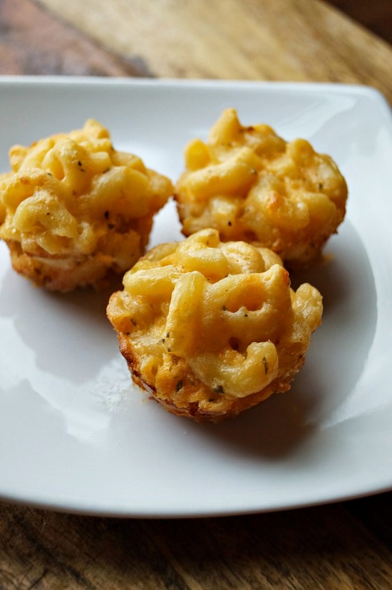 Mini Macaroni and Cheese Bites