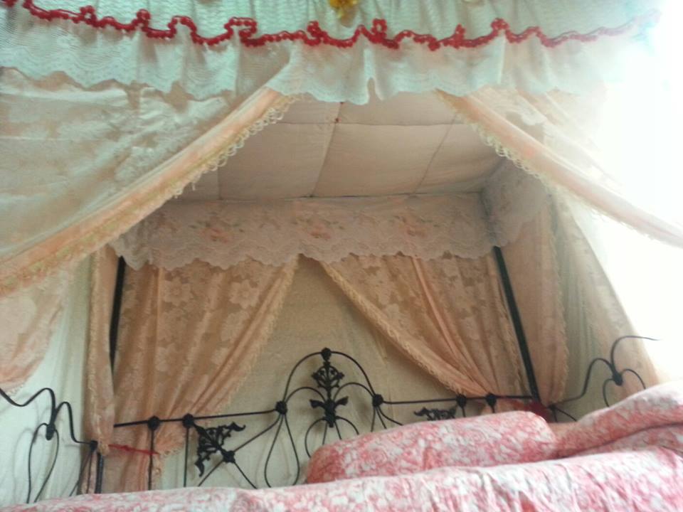 WARISAN NENEK: Ranjang Dan Katil Besi Lama