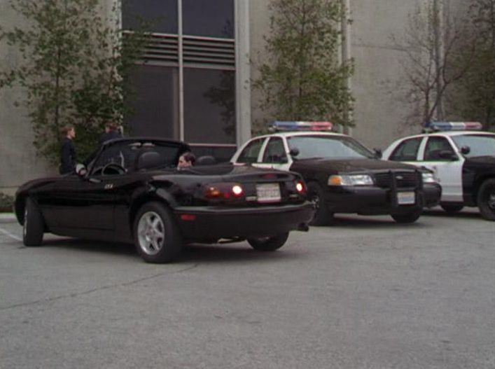 Filming Locations of Chicago and Los Angeles: Charmed: Season 2 ...