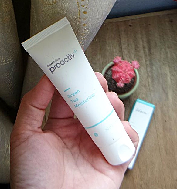 GASTRONOMY by Joy: On Beauty: Proactiv + Green Tea Moisturizer