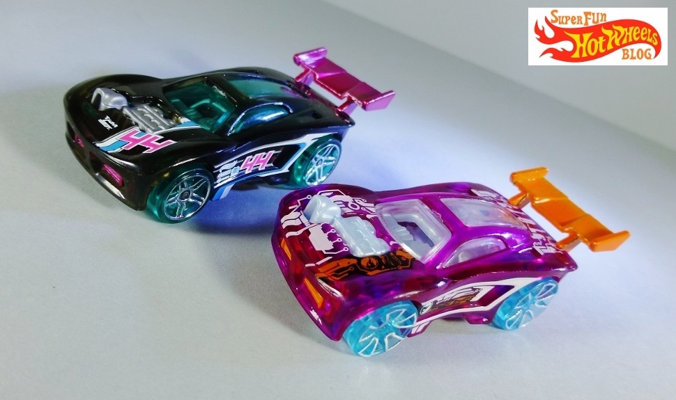 Super Fun Hot Wheels Blog: HW Paradigm Shift: 2015 T-Hunt & 2012 Thrill ...